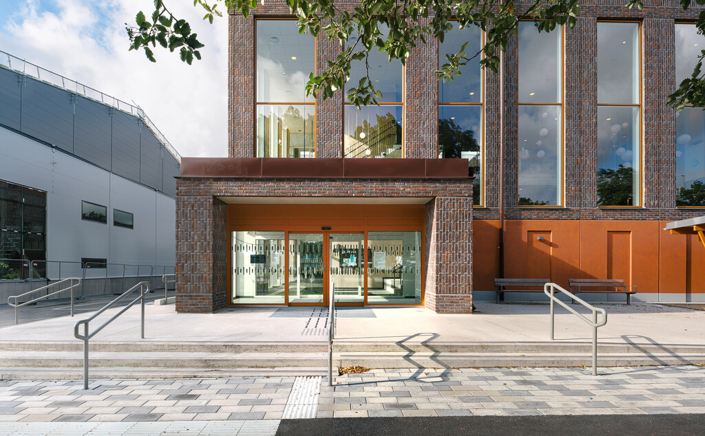 Att framgångsrikt utforma och bygga en attraktiv badanläggning - Ability Partner